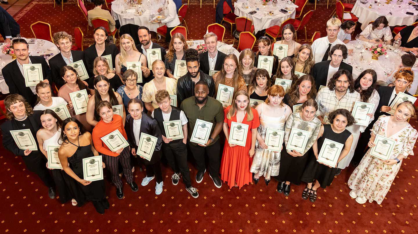 Studenter fick Sandrews stipendium - Stockholms konstnärliga högskola (SKH)